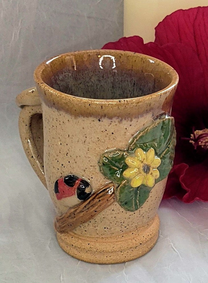 Lady Bug Mug 9 oz – Weshed Pottery